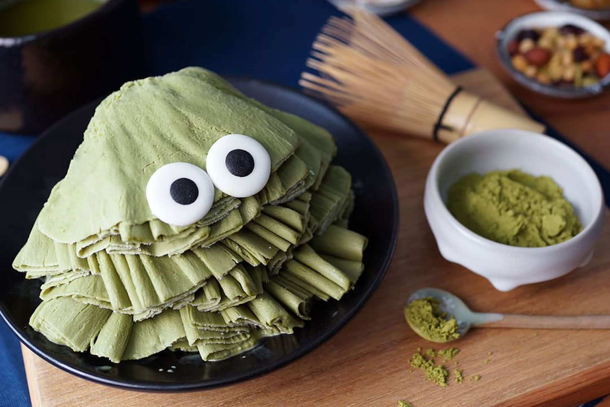 Roji monster ice cream store
