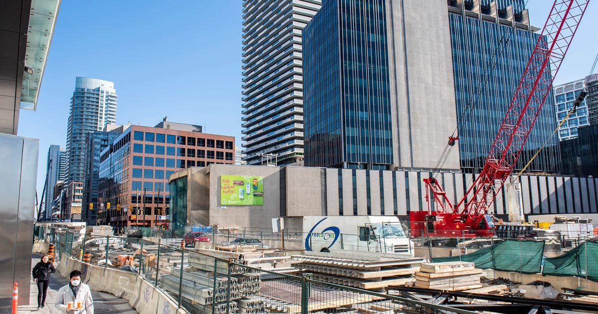 Ontario bans non-essential construction and here's what that means Ontario bans non-essential construction and here's what that means