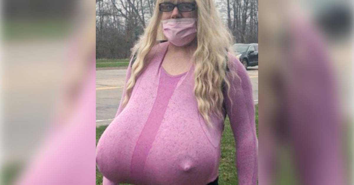 Ontario school board defends teacher's right to wear massive prosthetic ... Ontario school board defends teacher's right to wear massive prosthetic ...